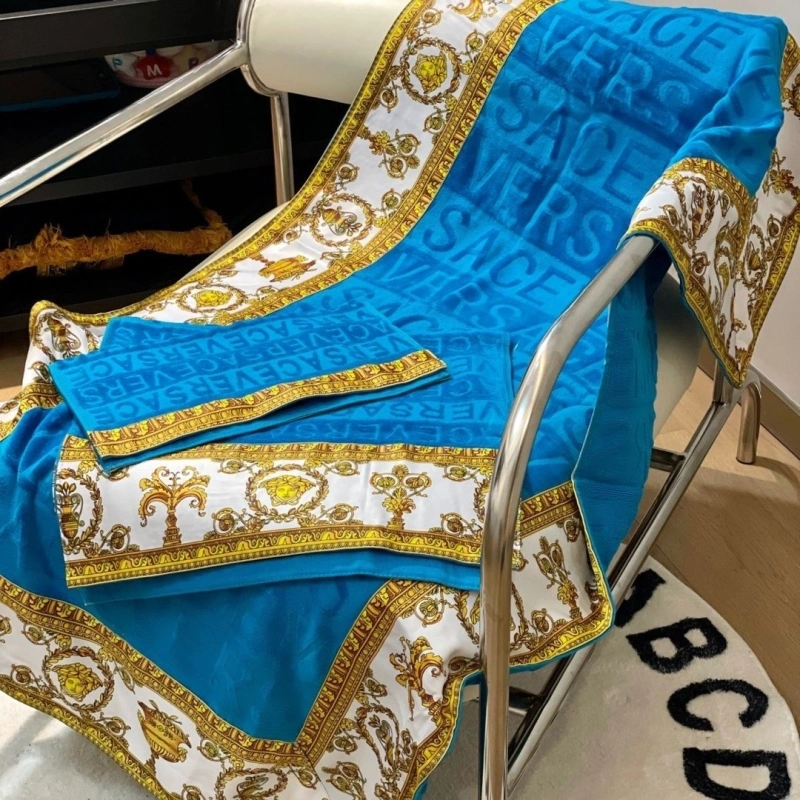 Mirror quality Versace Bath Towel