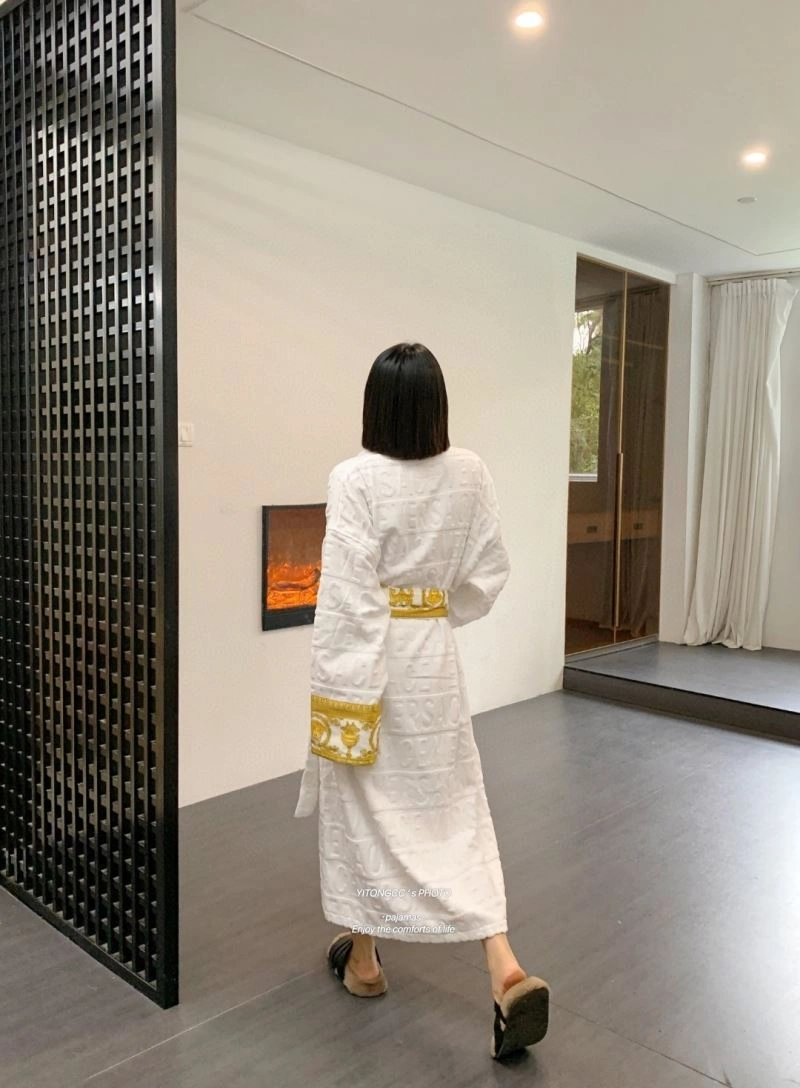 Brand-authenticated Versace Bathrobe
