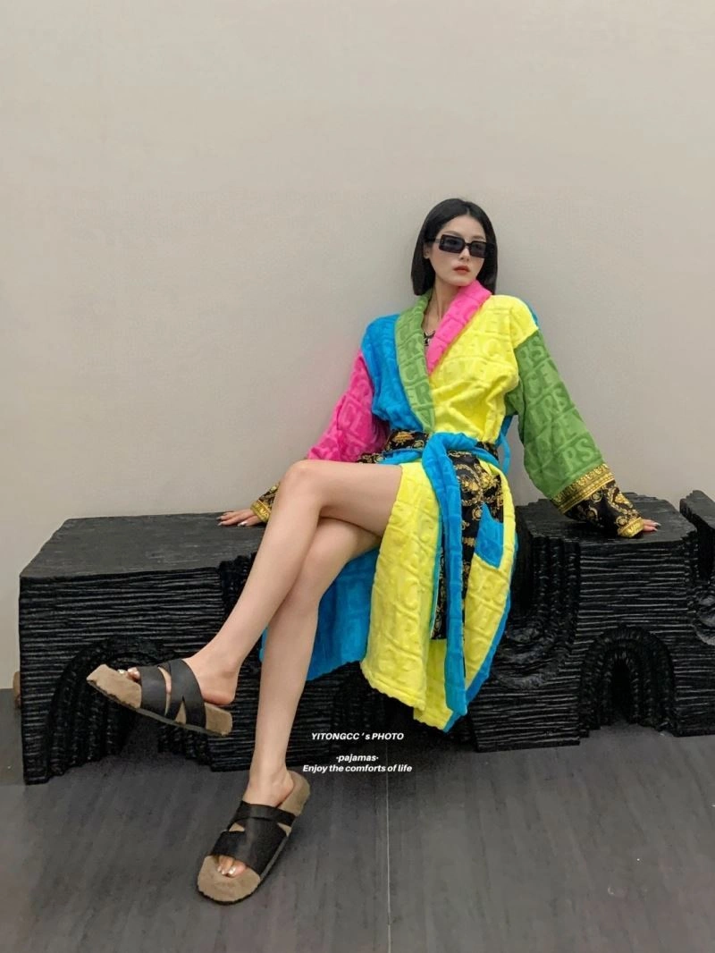 Top mirror Versace Bathrobe