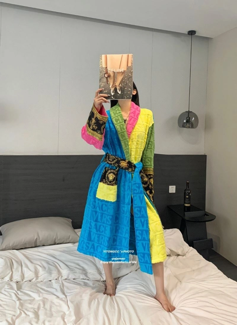 Top mirror Versace Bathrobe