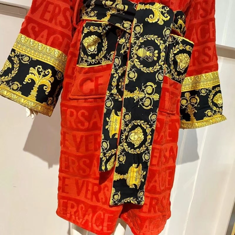 High fidelity Versace Bathrobe