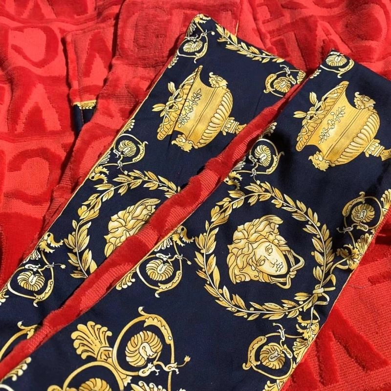 High fidelity Versace Bathrobe