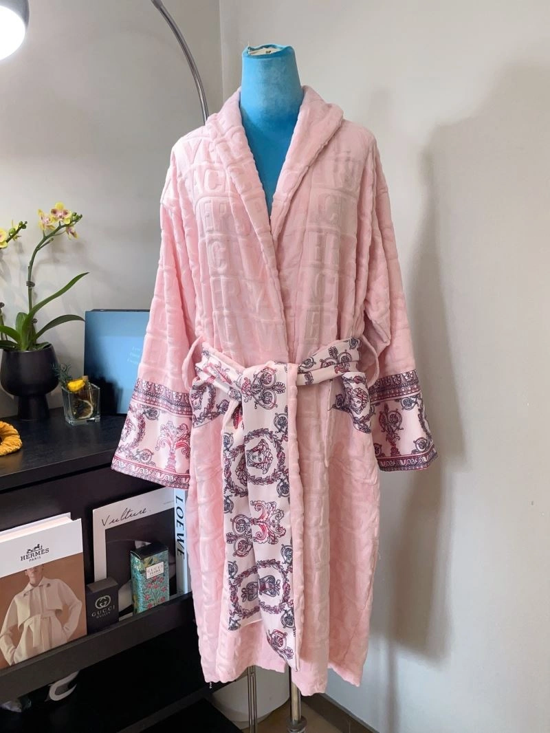 Top match Versace Bathrobe