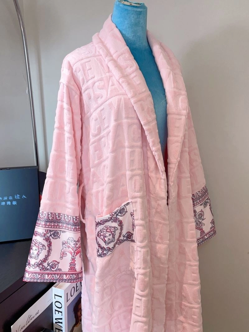 Top match Versace Bathrobe