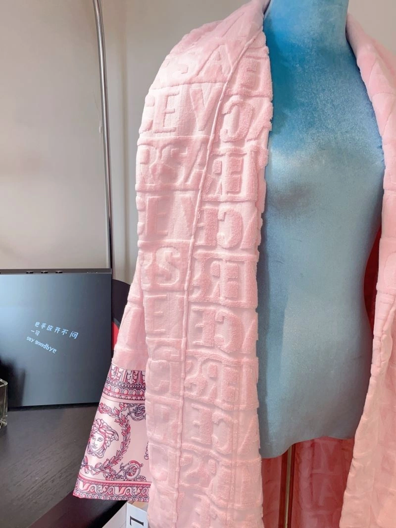Top match Versace Bathrobe