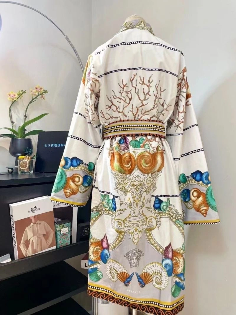 Economical Versace Bathrobe