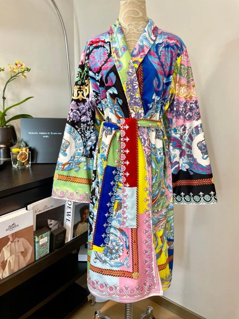 Top match Versace Bathrobe