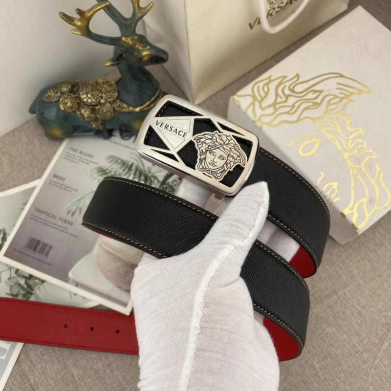 Low-cost Versace Belts