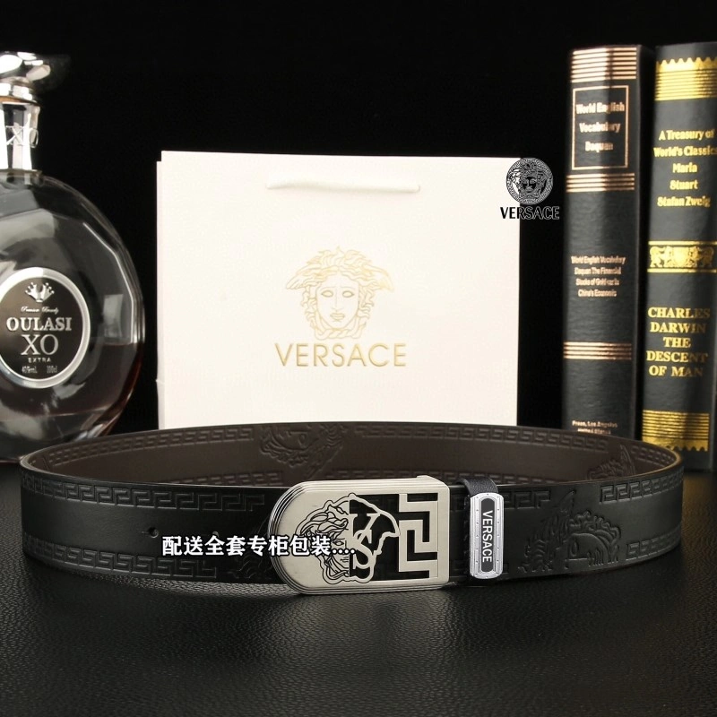 Low-cost Versace Belts