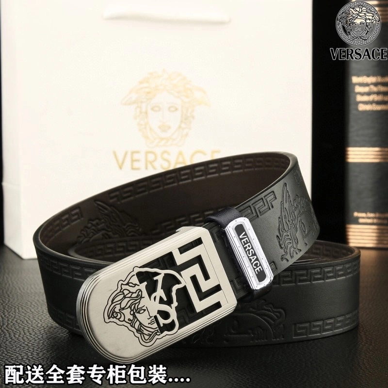 Low-cost Versace Belts
