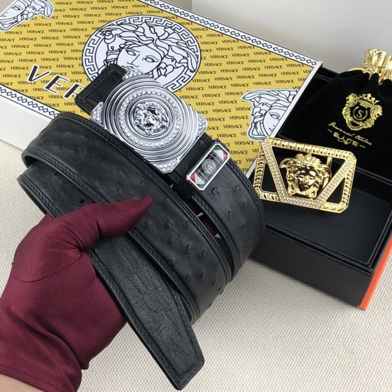 Low-cost Versace Belts