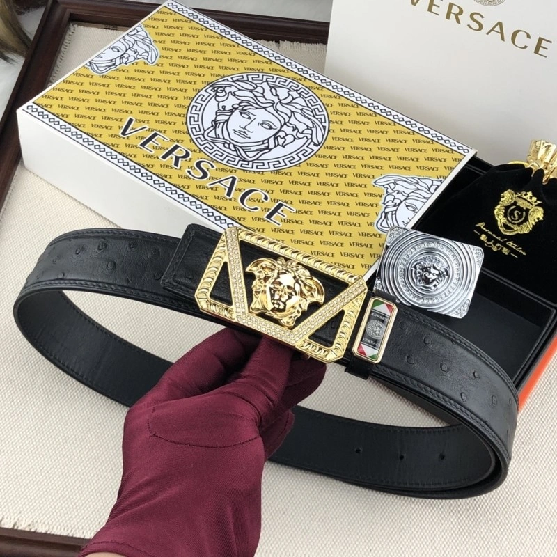 Low-cost Versace Belts