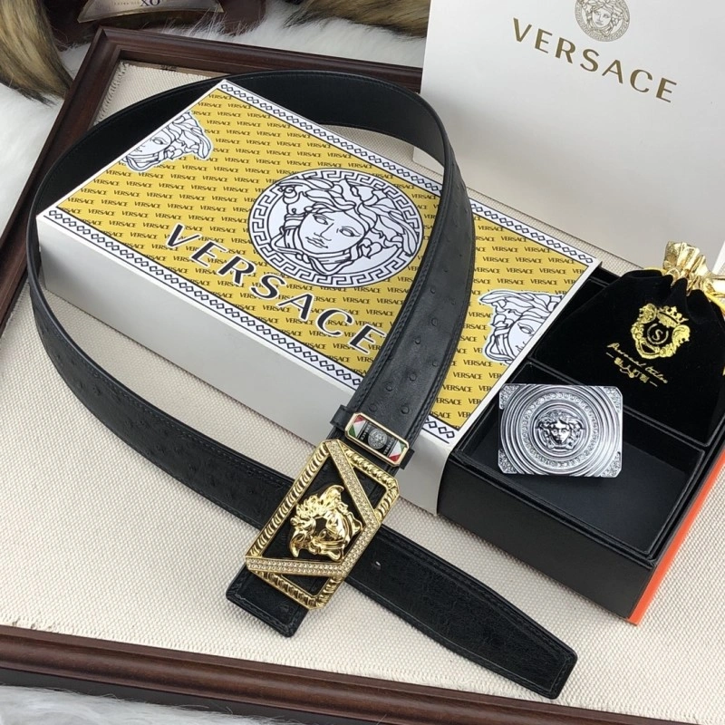 Low-cost Versace Belts
