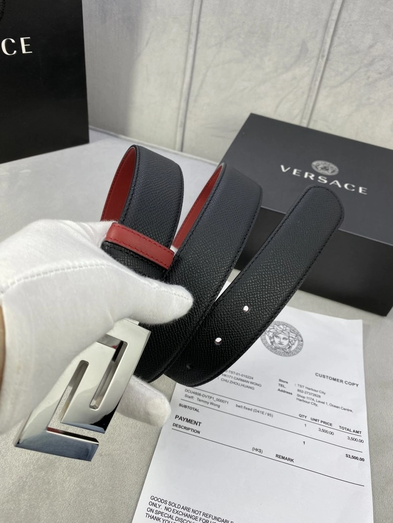 Low-cost Versace Belts