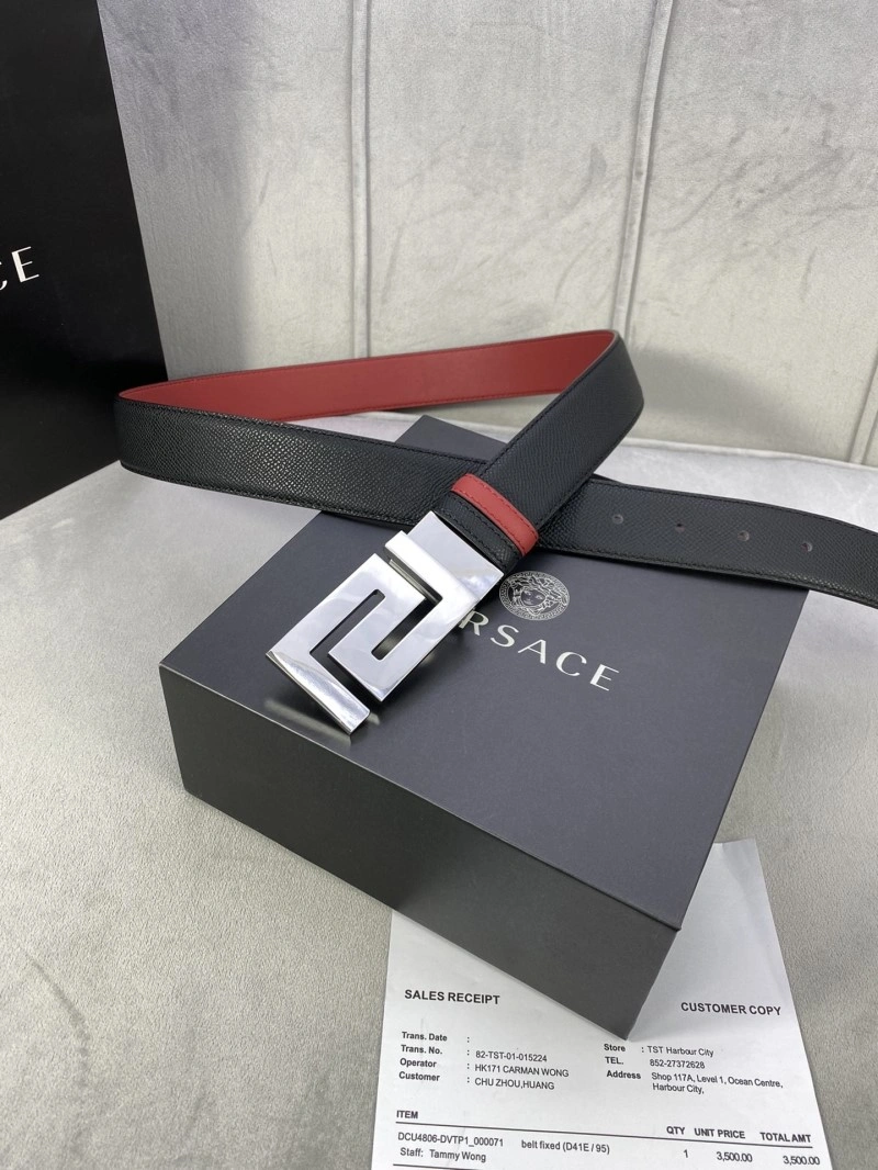 Low-cost Versace Belts