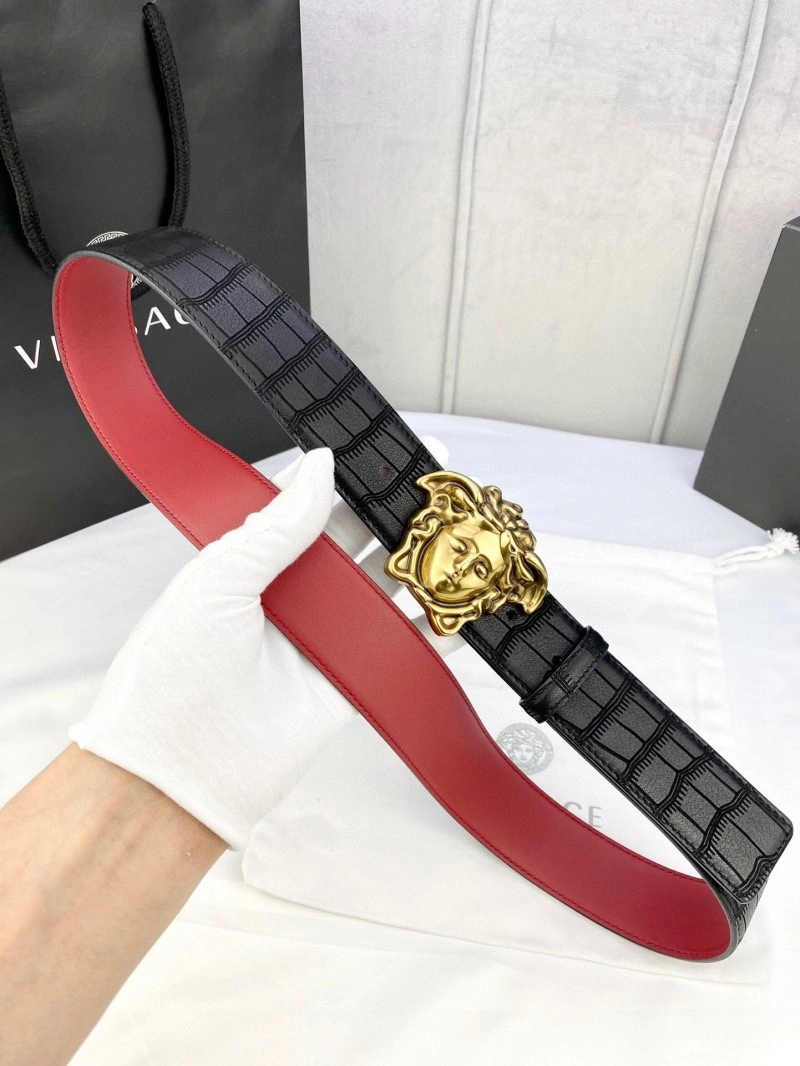 Top mirror Versace Belts