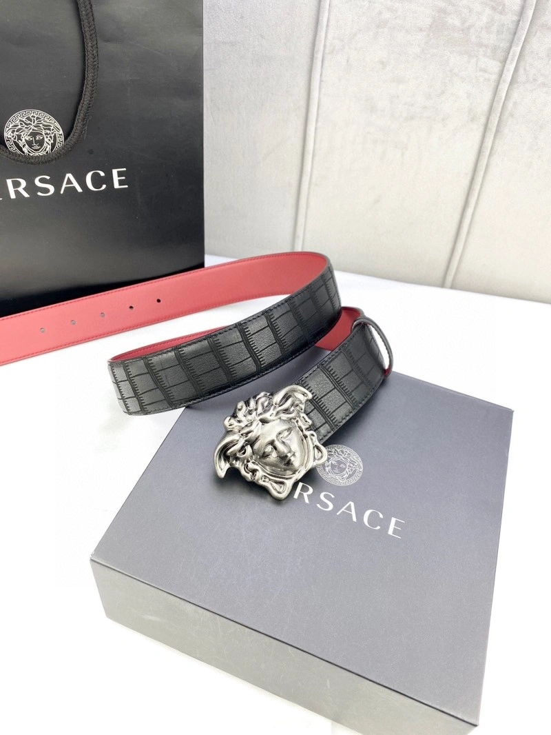 Top mirror Versace Belts