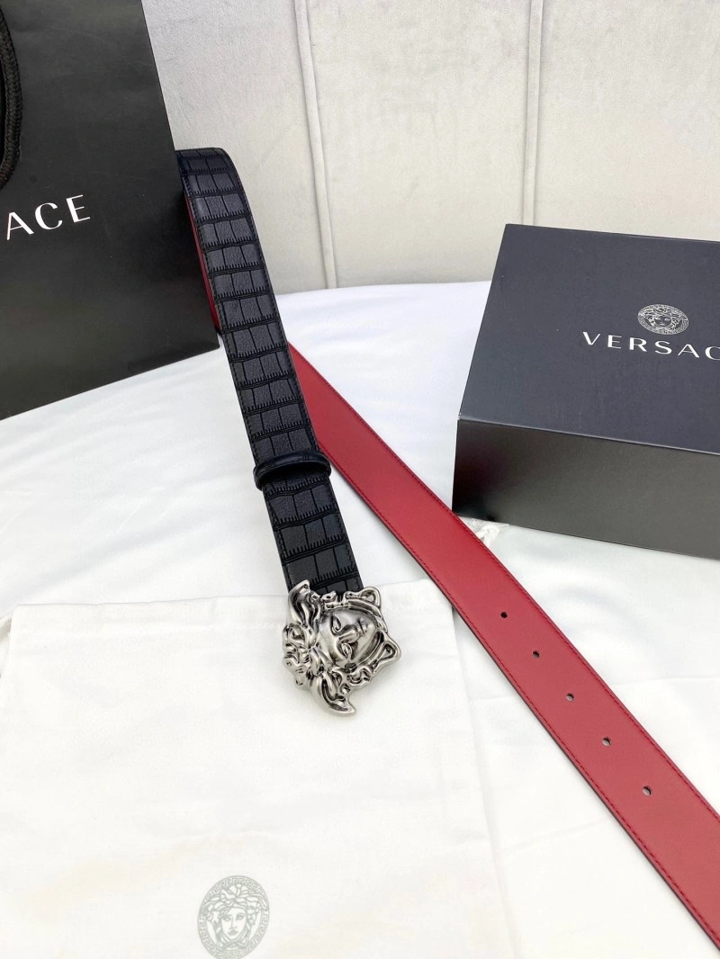 Top mirror Versace Belts