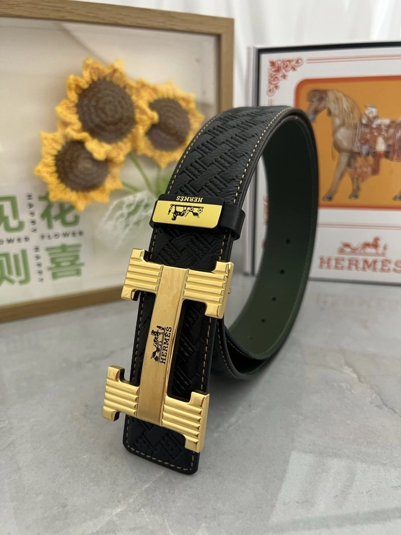 Top mirror Versace Belts