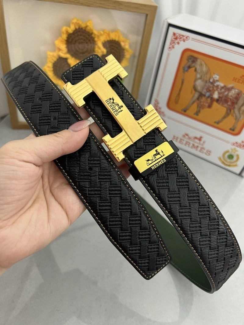 Top mirror Versace Belts