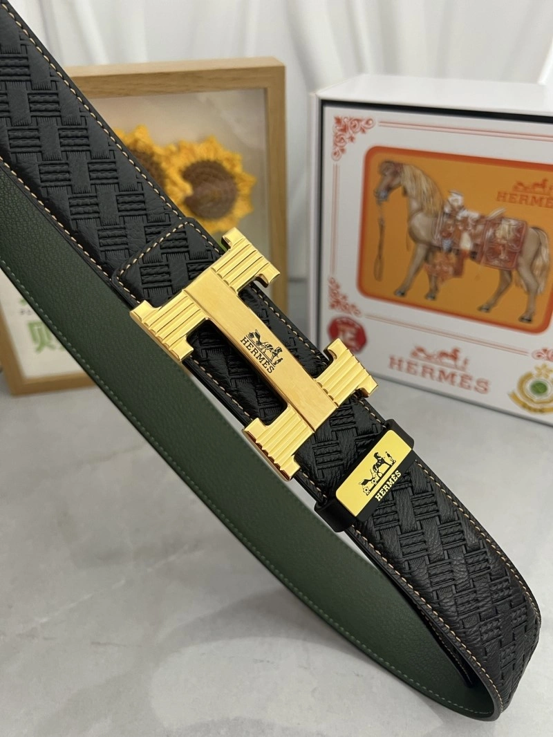 Top mirror Versace Belts