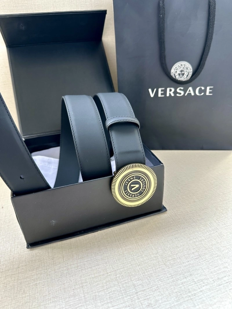 Top mirror Versace Belts