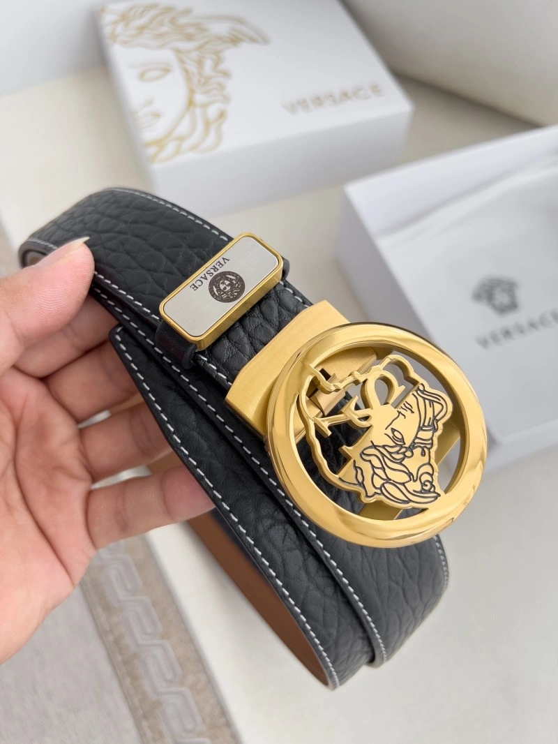 Low-cost Versace Belts