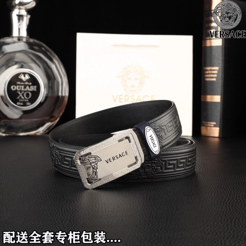 Low-cost Versace Belts