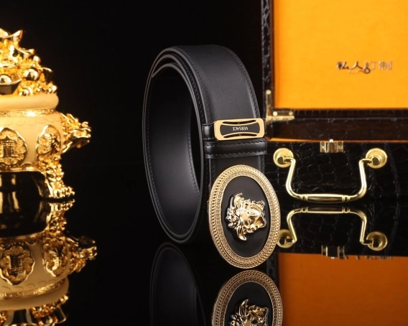 Top mirror Versace Belts