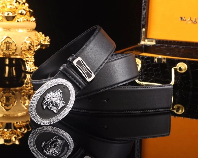 Top mirror Versace Belts