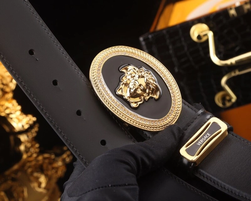 Top mirror Versace Belts