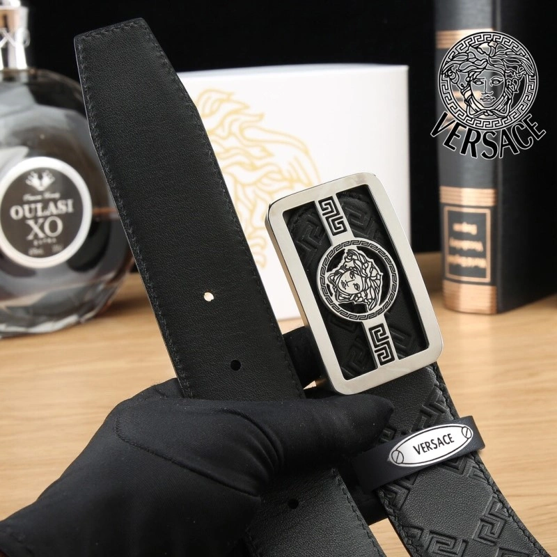 Top mirror Versace Belts