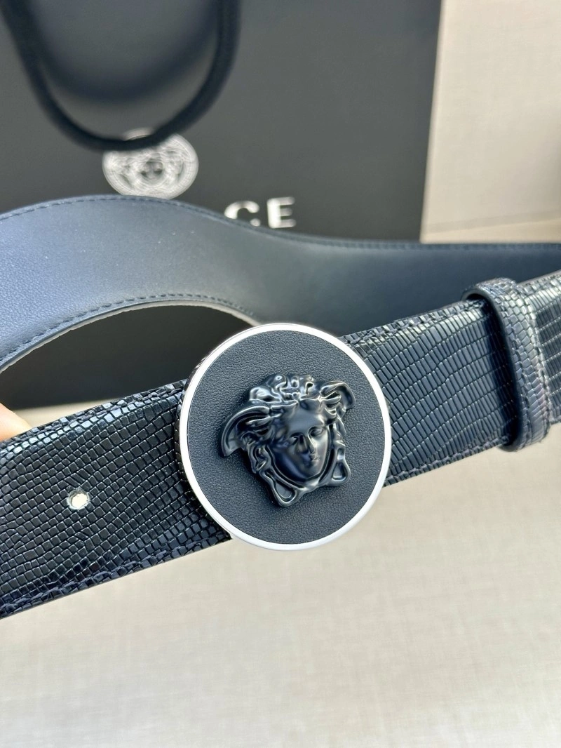 Top mirror Versace Belts