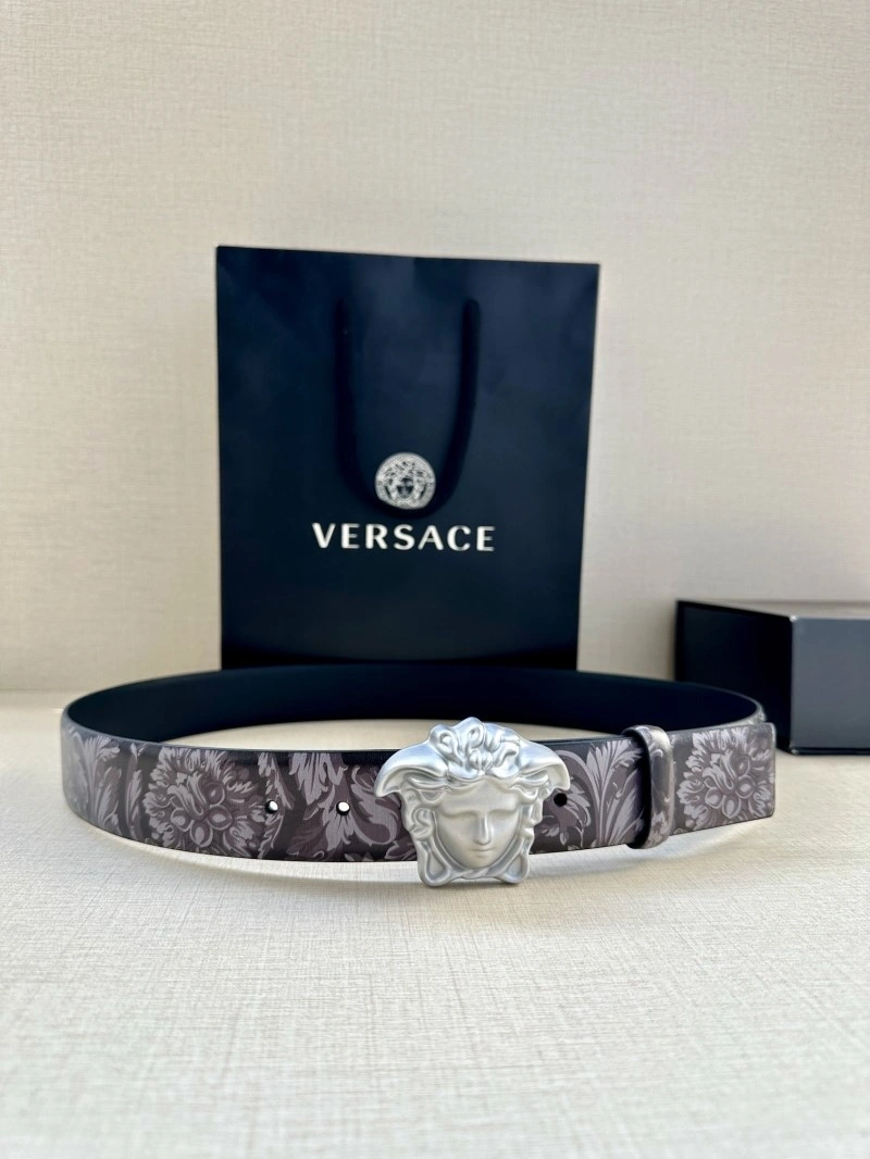 Top mirror Versace Belts