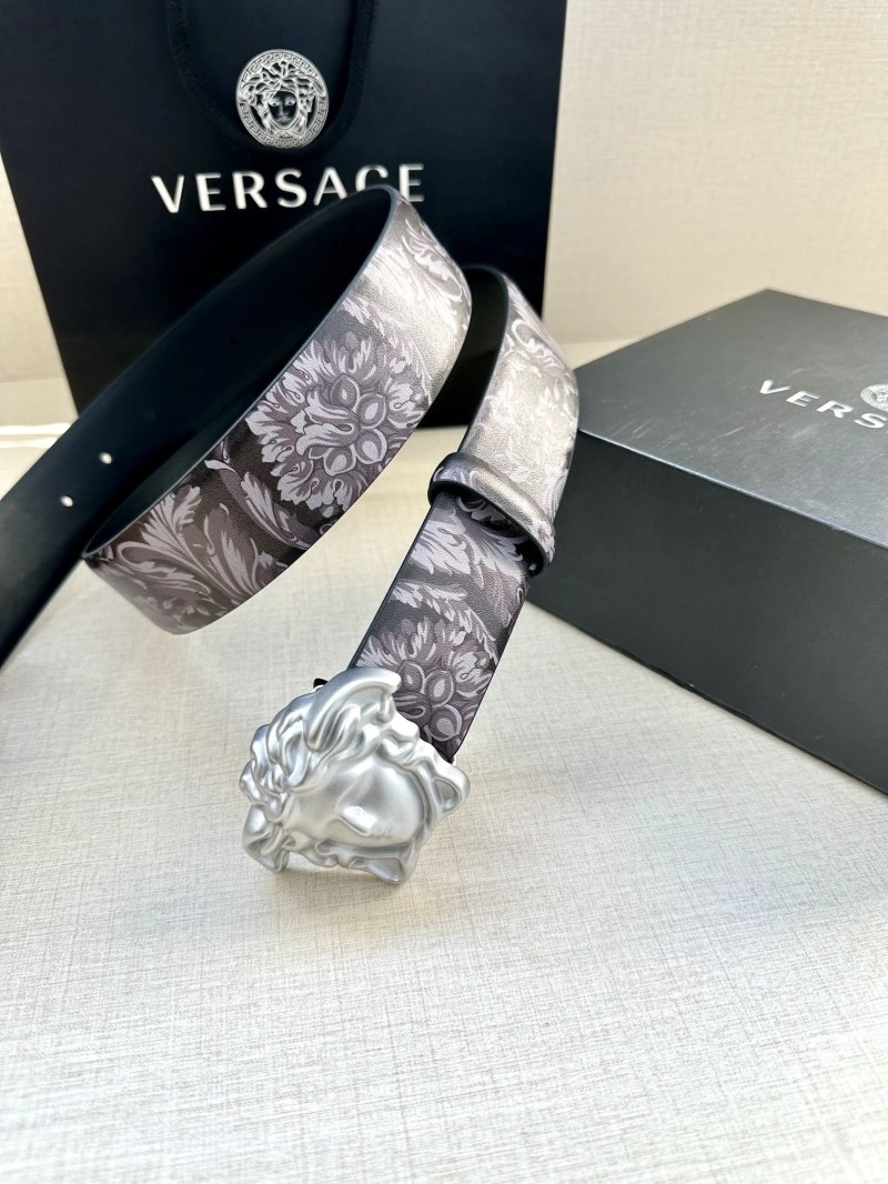 Top mirror Versace Belts