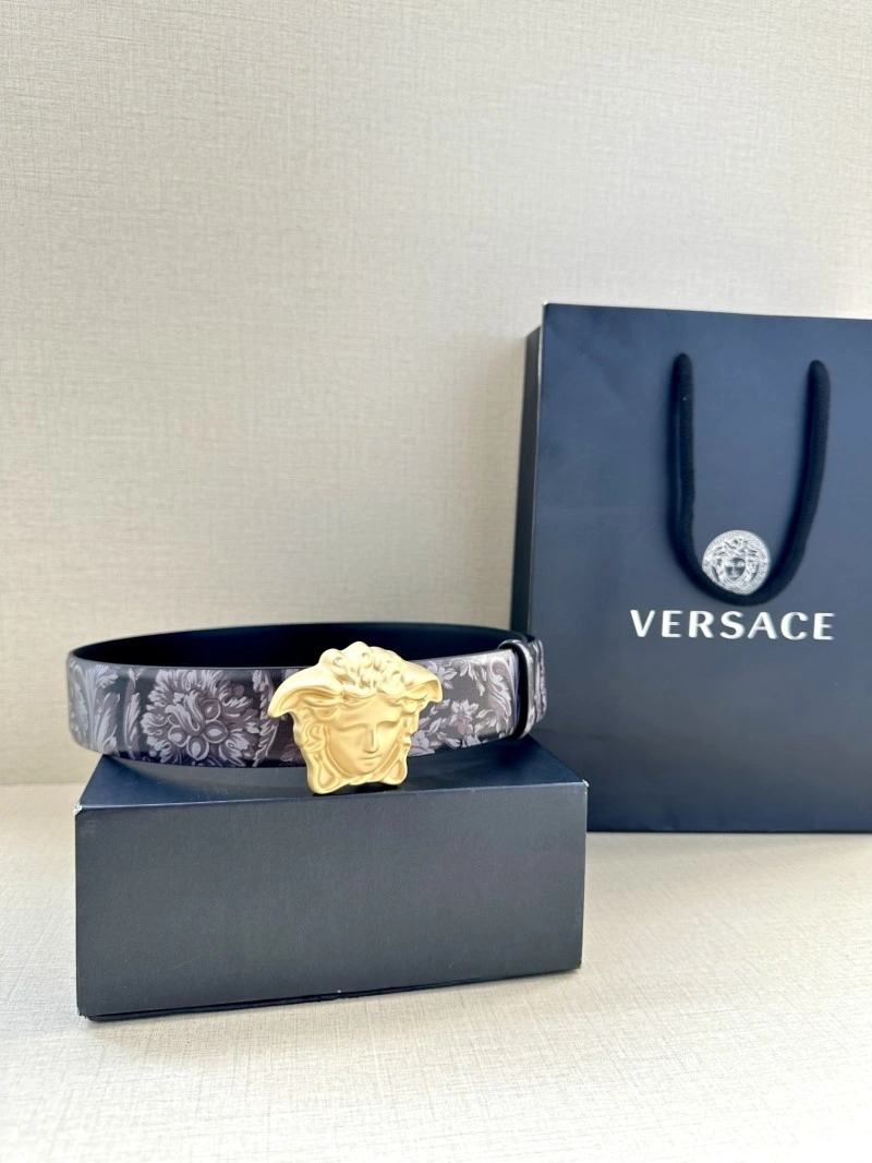 Top mirror Versace Belts
