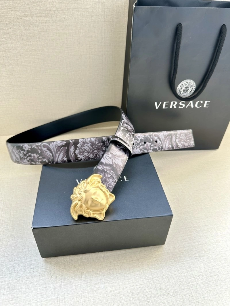 Top mirror Versace Belts