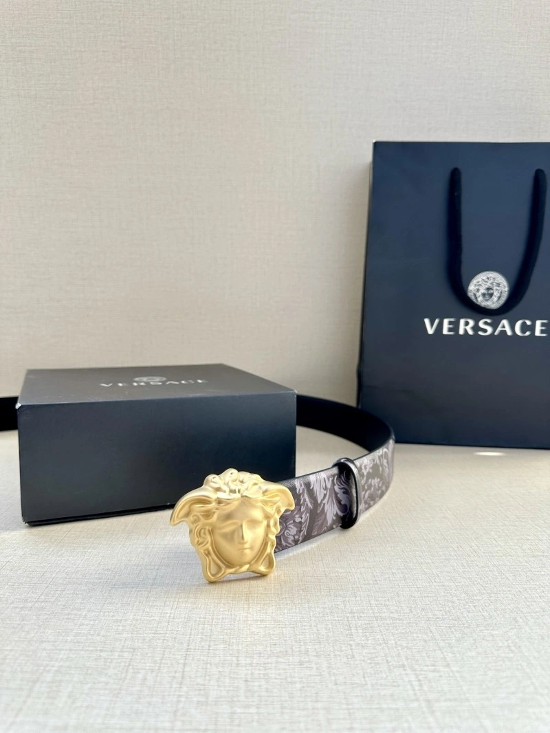 Top mirror Versace Belts
