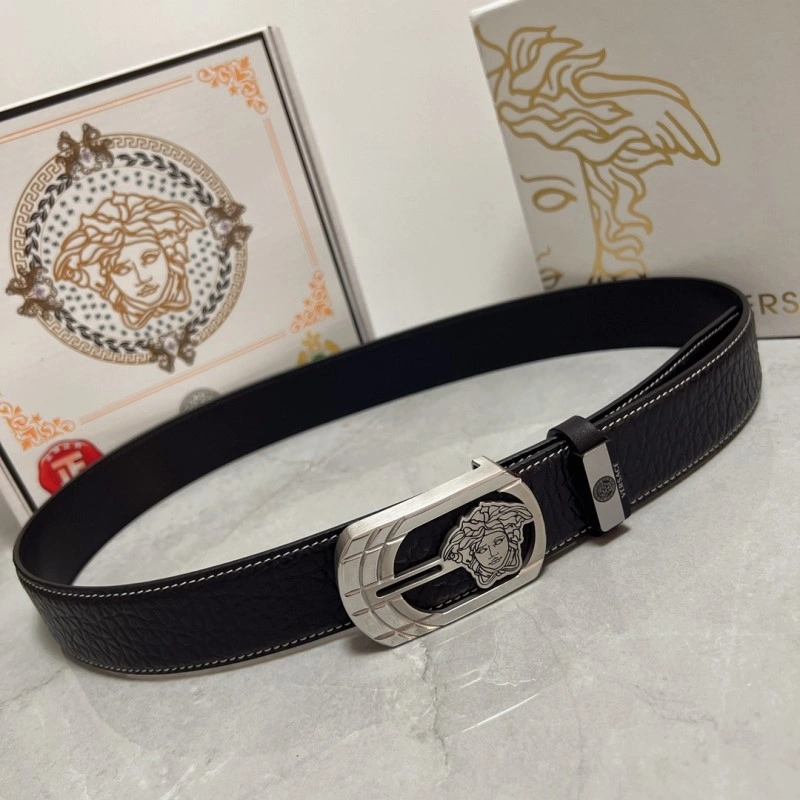 Low-cost Versace Belts