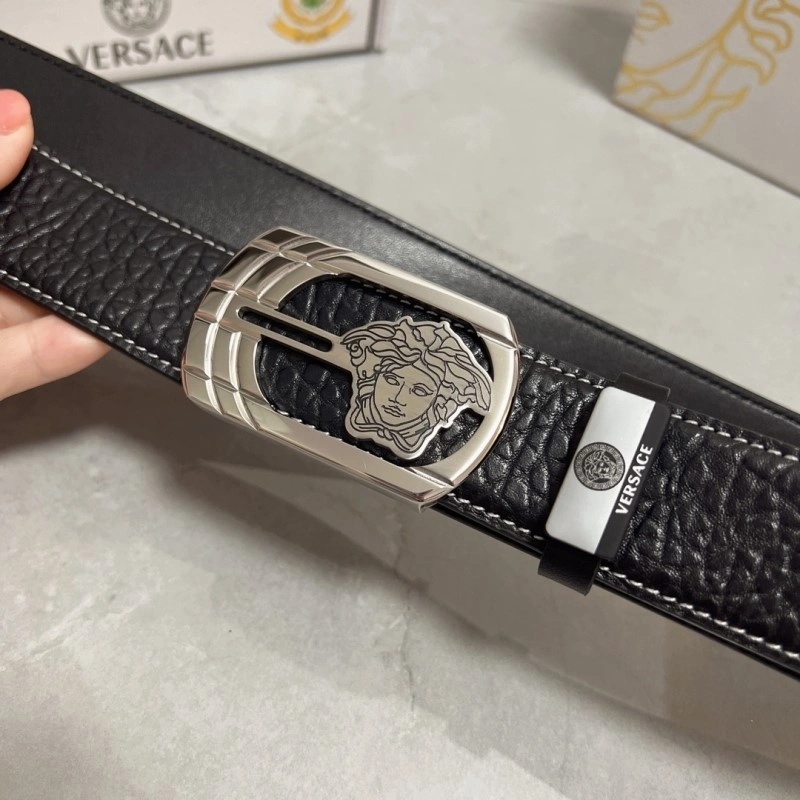 Low-cost Versace Belts