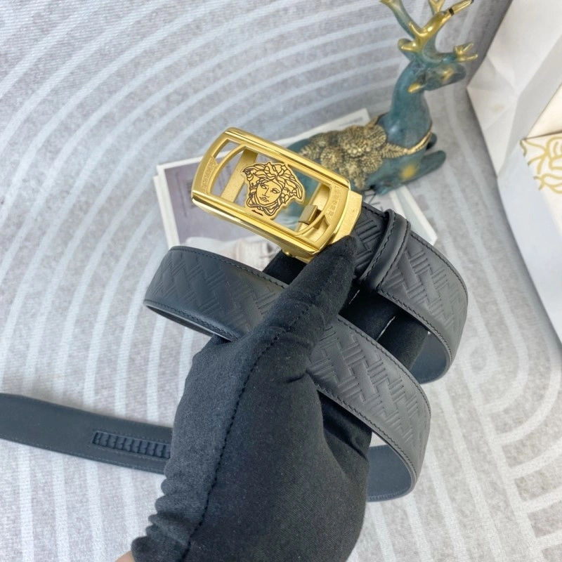 Top mirror Versace Belts
