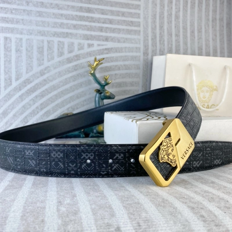 Low-cost Versace Belts