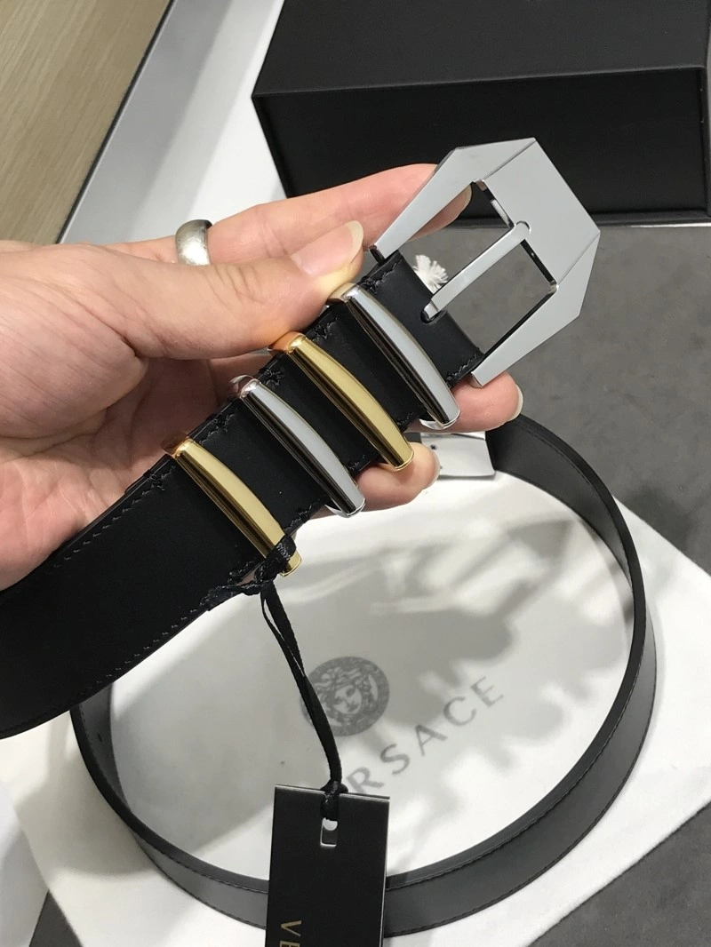 Top mirror Versace Belts