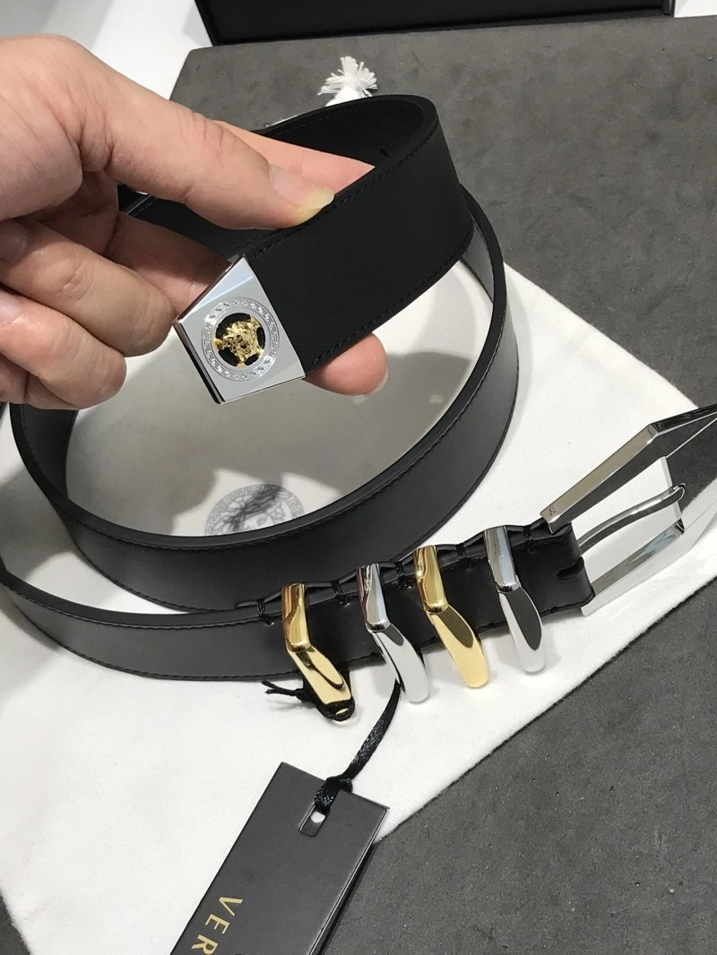 Top mirror Versace Belts
