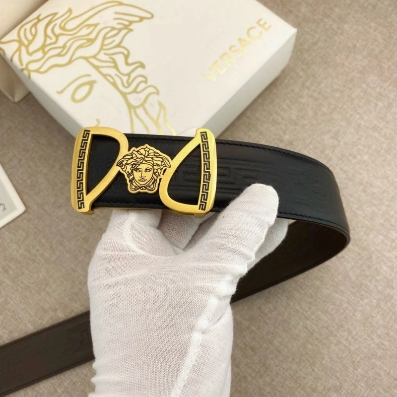 Low-cost Versace Belts