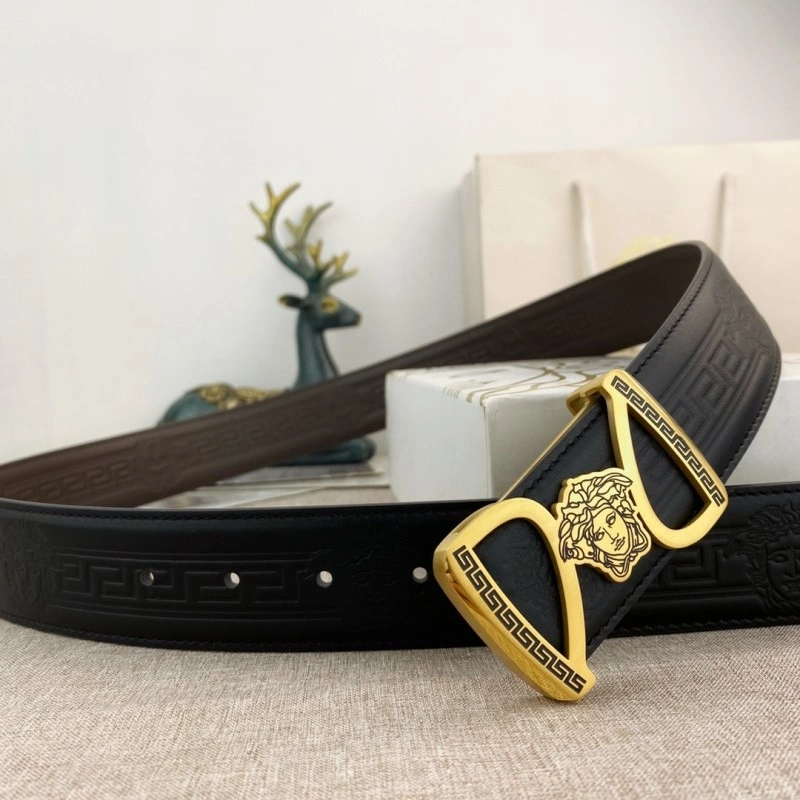 Low-cost Versace Belts