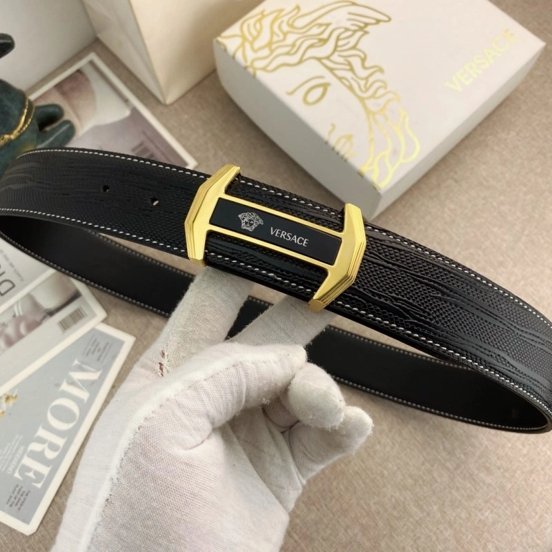 Low-cost Versace Belts