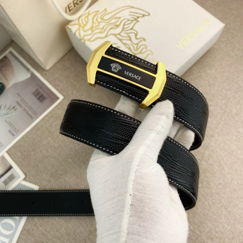 Low-cost Versace Belts