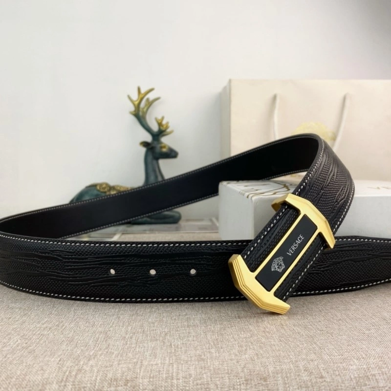 Low-cost Versace Belts