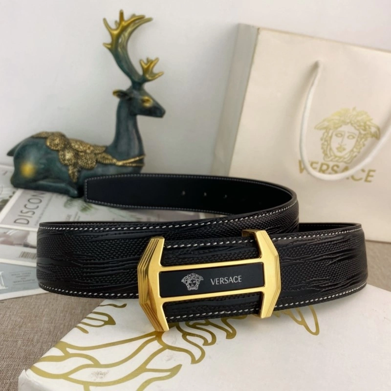 Low-cost Versace Belts